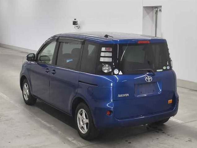 Toyota Sienta 2009 Blue – ChoudhryTRD