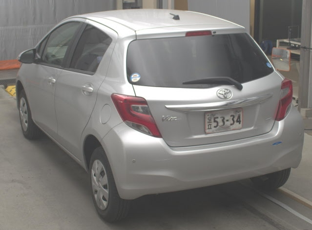 Toyota Vitz Silver 2015 – ChoudhryTRD