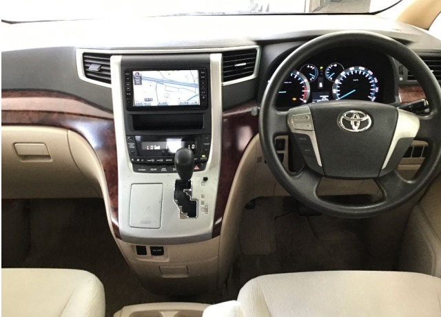 Toyota Alphard 2008 Silver – ChoudhryTRD